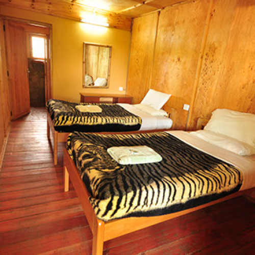 Naiberi River Campsite & Resort